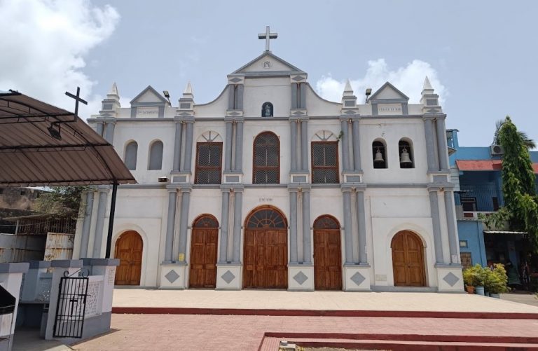 Places to visit in Daman - Top 10 Daman Tourist places - Daman Tourism